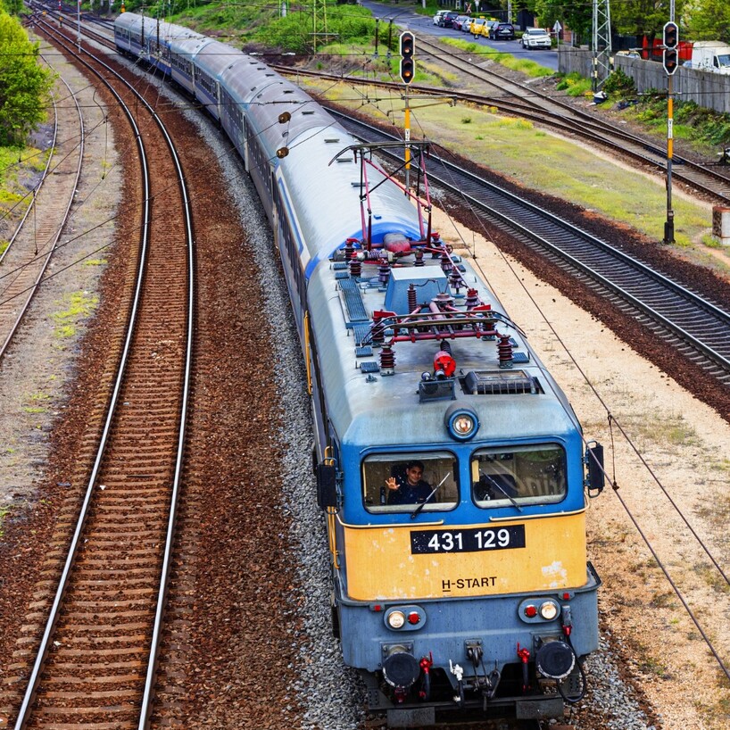 MOSZ - Szeptember 15. a Mozdonyvezetők Napja, büszkék vagyunk hivatásunkra!